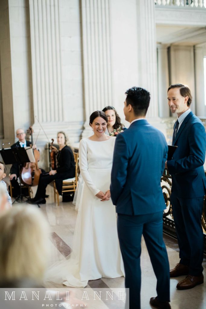 San Francisco City Hall Mayor's Balcony Wedding: Adrian + Amy - Manali ...